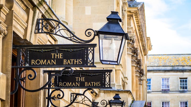 The Roman Baths in Bath - Wilderness England