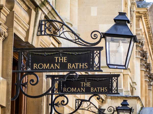 The Roman Baths in Bath - Wilderness England