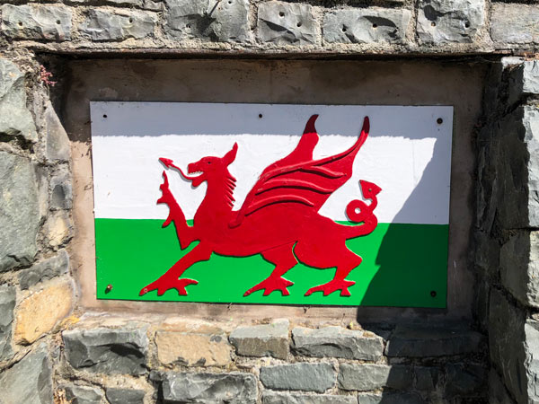 Welsh Language Phrases & Pronunciation - Wilderness England